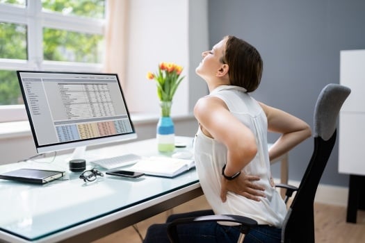 Is a Popping Sensation Normal When a Disc Herniates?